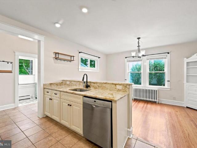 622 Country Club Lane
