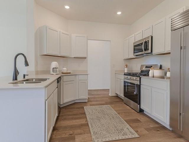 622 Caldwell Dr, Noble, OK 73068