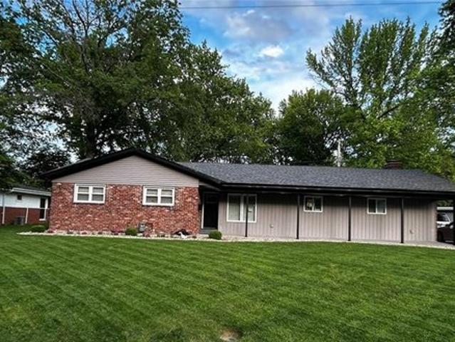 622 Grandview Dr, Edwardsville, IL 62025