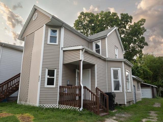 622 E Mulberry St, Bloomington, IL 61701