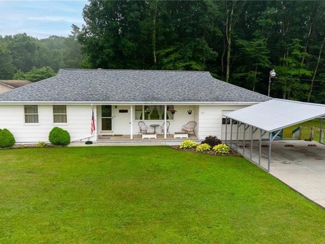 622 Frmngtn Ohpyl Rd, Ohiopyle, PA 15470