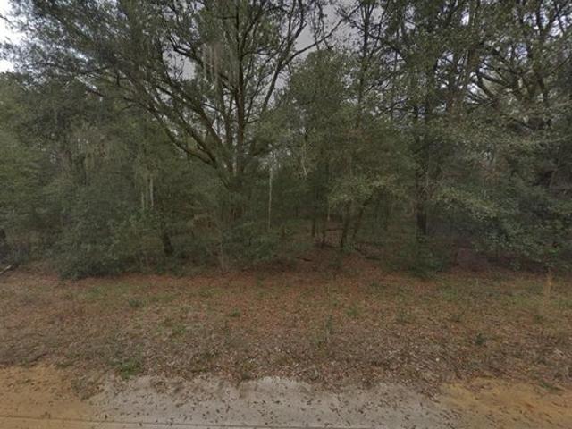 622 Kennedy Ave, Interlachen, FL 32148