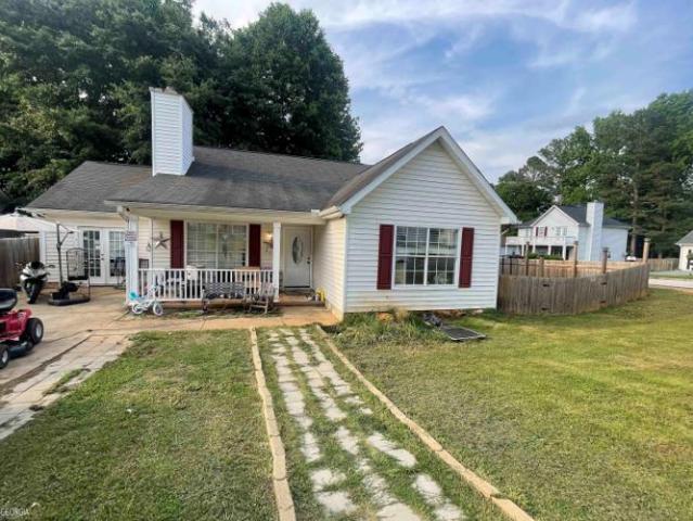 622 Hynds Springs Dr, Jonesboro, GA 30238