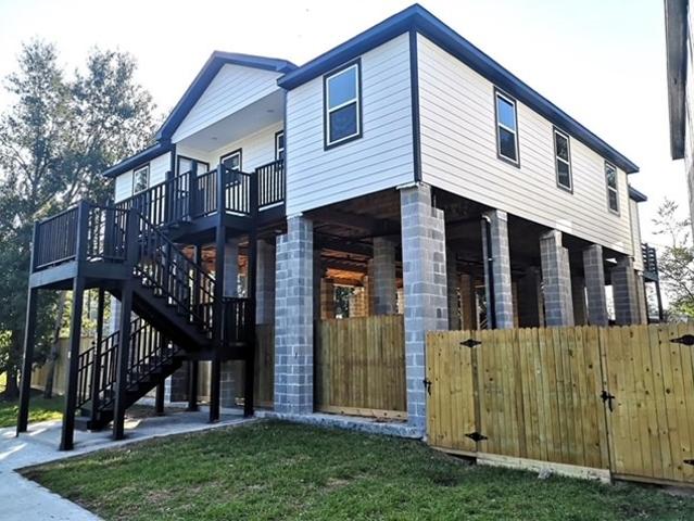 622 Maple Way, Houston, TX 77015 | MLS #90607