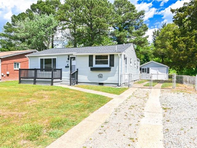 622 Marcus ST