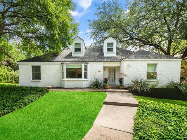 622 N Brookside Drive