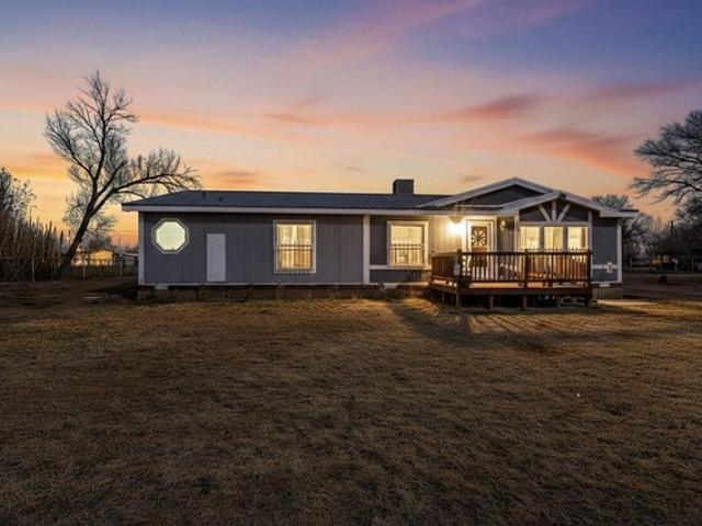 622 N Hazel St, Los Lunas, NM 87031