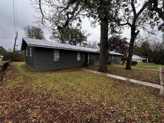 622 N Main St, Grand Saline, TX 75140 | MLS #21124 | Compass