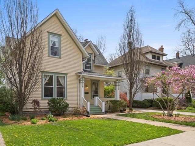 622 N Ridgeland Ave, Oak Park, IL 60302