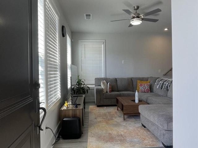 622 noush ct unit a
