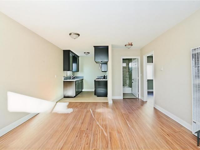 622 W 59th Pl, Los Angeles, CA 90044 | MLS #CV25262