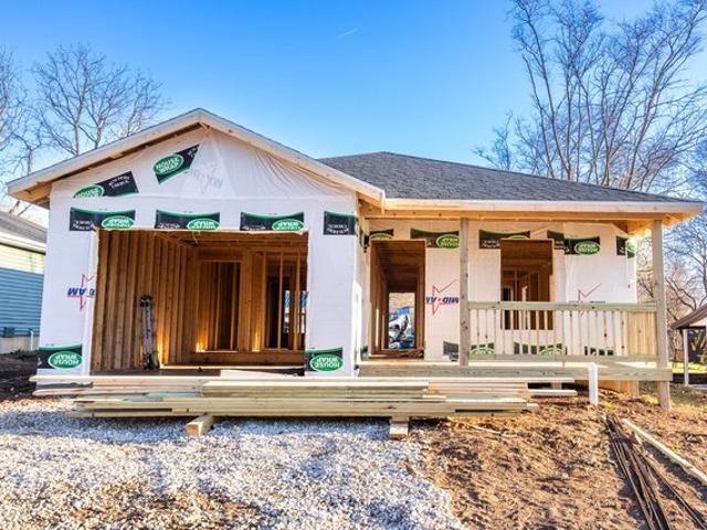 622 W Stanley St, Buffalo, MO 65622