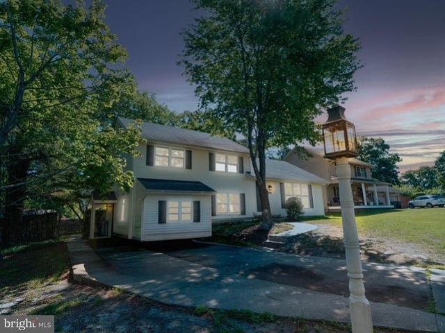 622 Westover Ct, Williamstown, NJ 08094