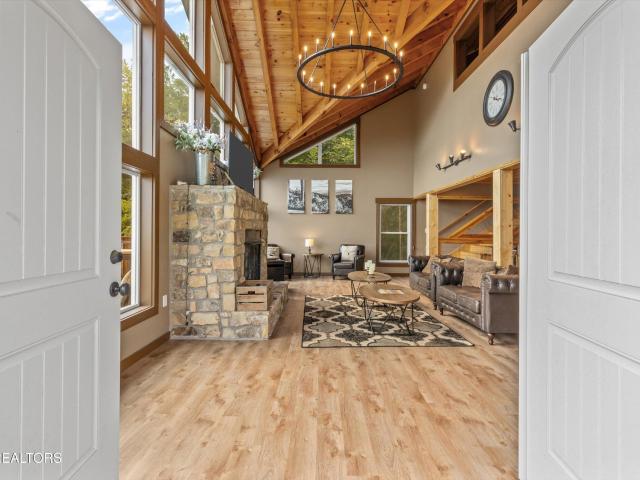 622 Wiley Oakley Drive
