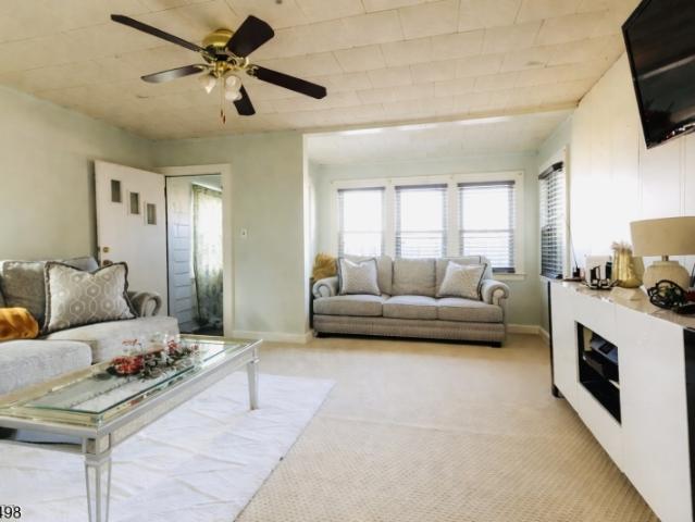 622 Tremont Ave