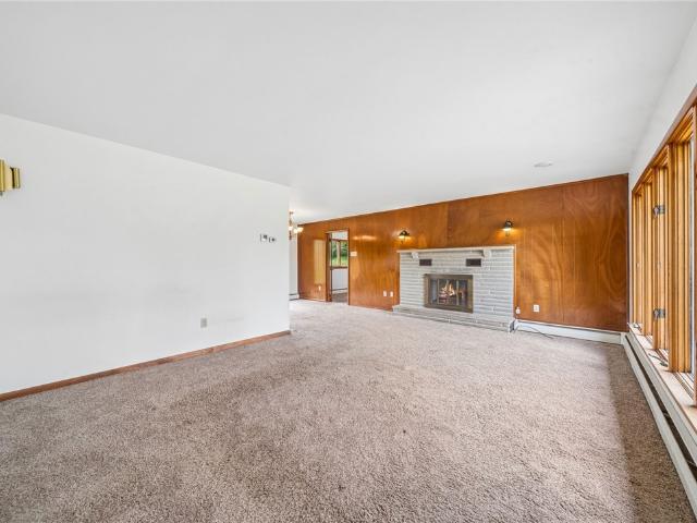 6234 Schafer Dr