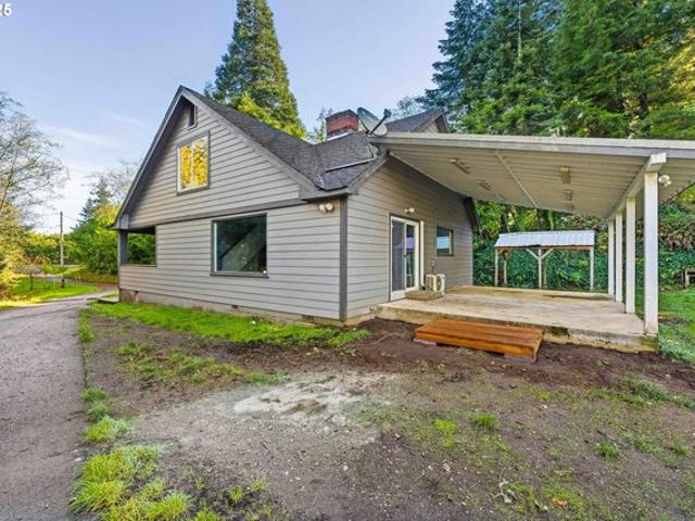 62356 Olive Barber Rd, Coos Bay, OR 97420