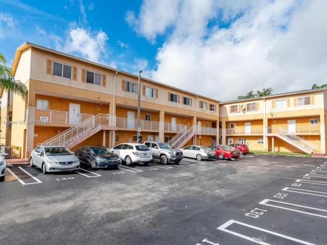 6235 Kendale Lakes Circle #245, Miami, FL 33183