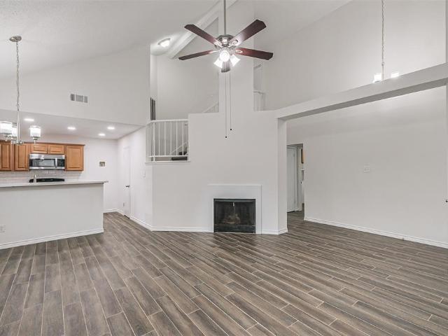 6235 W Willow Bluff Road