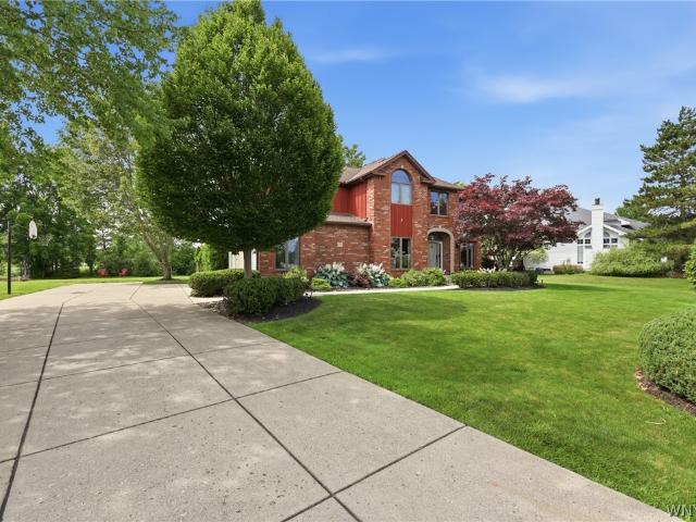 6236 Cloverleaf Drive