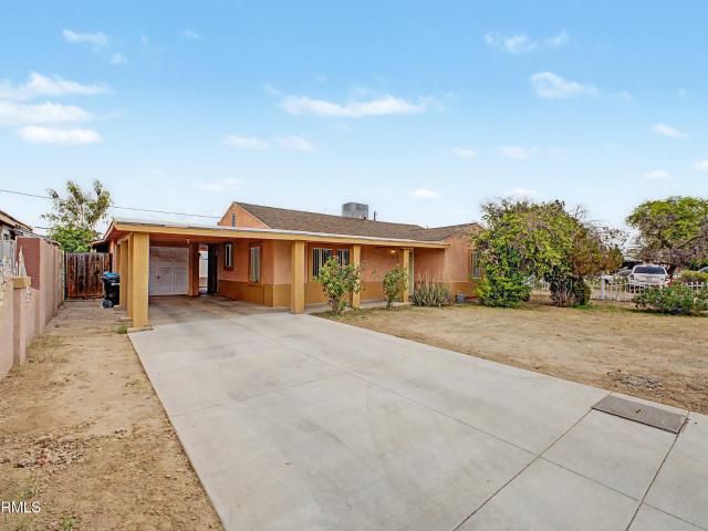 6236 S Montezuma St, Phoenix, AZ 85041 | MLS #7013 | Compass