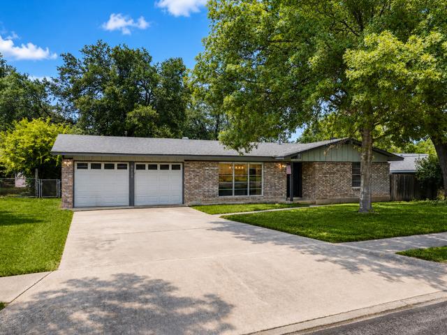 6237 Dove Hill Dr