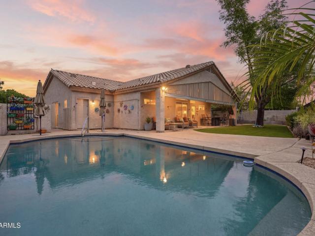 6237 W IRMA Lane