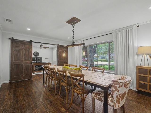 6238 Crestmont Drive
