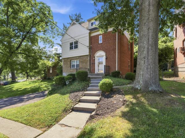6239 Crestview Place