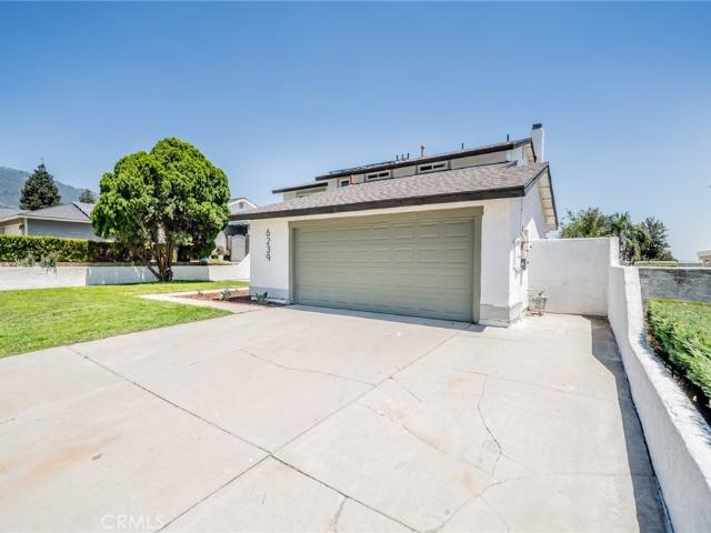 6239 Woodpine Avenue