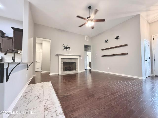 6230 Arlington Lane