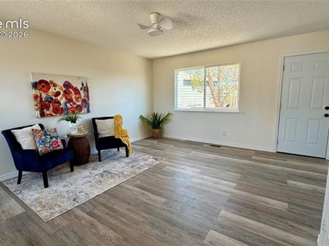 6230 Dry Gulch Court