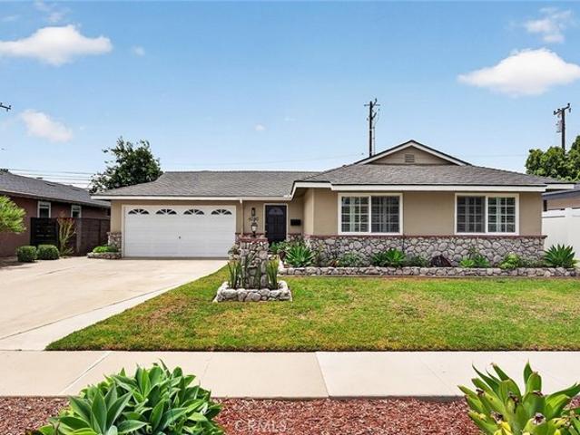 6230 E Pageantry St, Long Beach, CA 90808