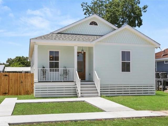6230 Lafaye St, New Orleans, LA 70122