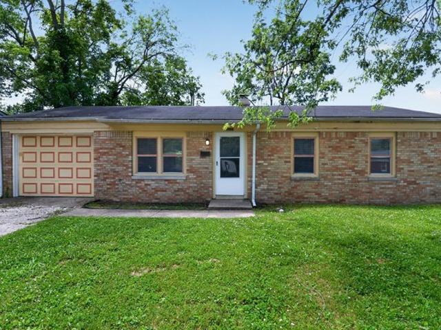 6231 Meadowlark Dr, Indianapolis, IN 46226