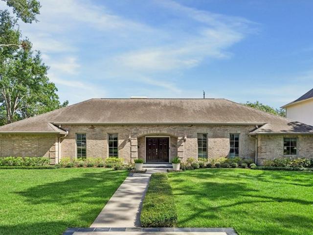 6231 Holly Springs Dr, Houston, TX 77057