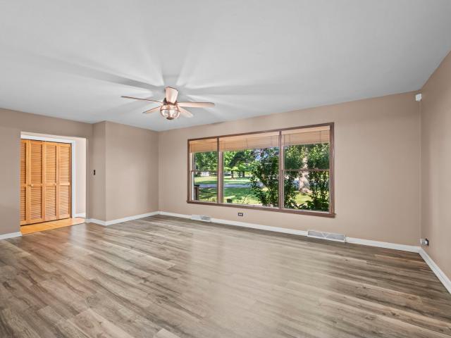6231 Linden Lane
