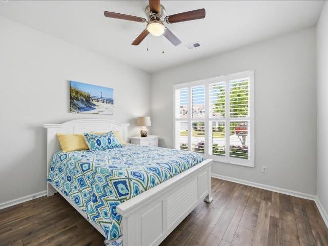 6231 Woodsedge Court