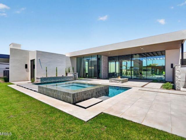 6232 e bret hills drive