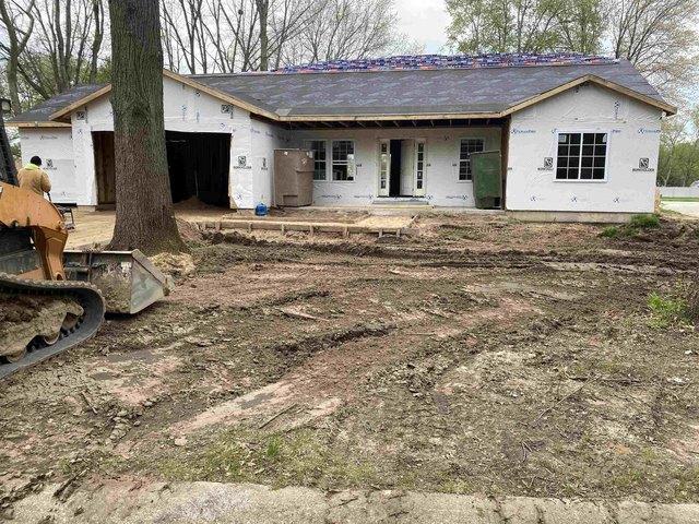 62333 Barron Ct, South Bend, IN 46614