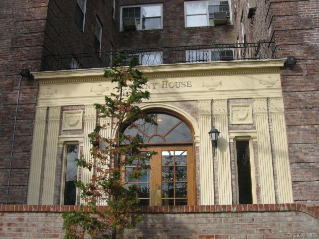 623 Central ave 306