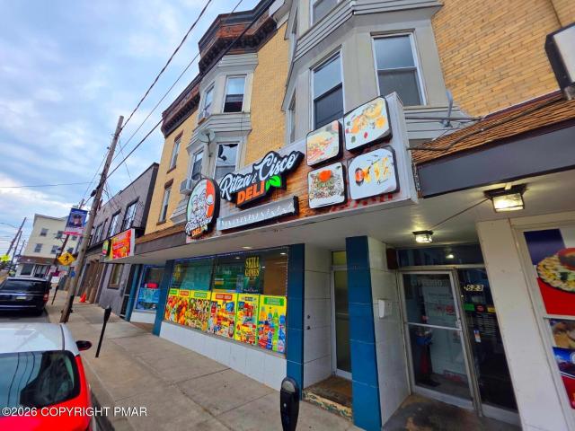 623 Centre Street