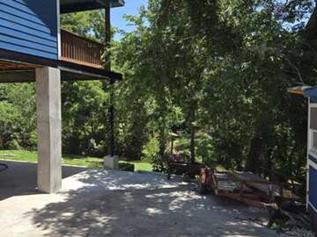 623 Creek Dr