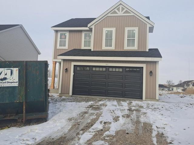 623 Belmont Dr, Watertown, WI 53094