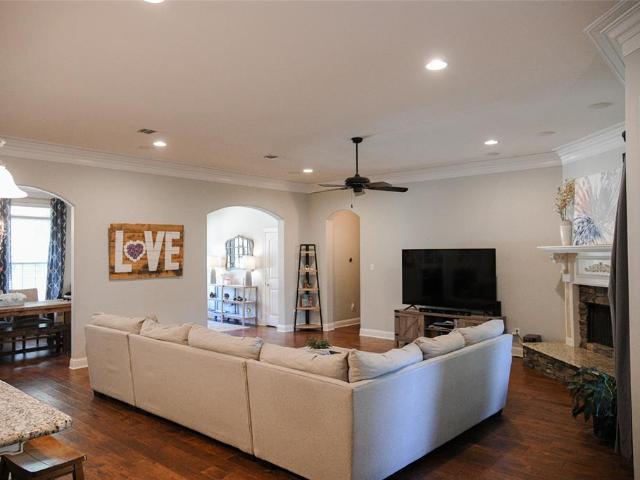 623 Buckhead Circle