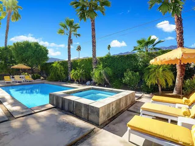 623 Desert Way, Palm Springs, CA 92264