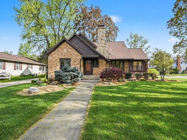 623 E Central Ave, Zeeland, MI 49464
