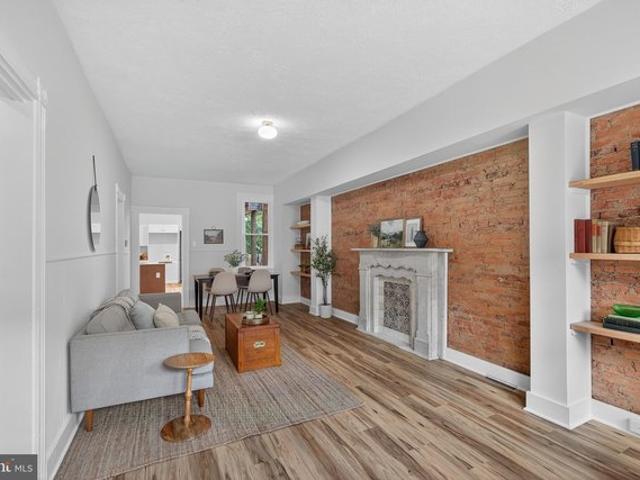 623 E Chestnut St, Lancaster, PA 17602