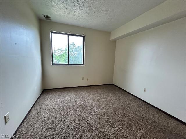 623 Lovers Lane B 5