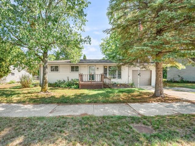 623 Lilac Ave, Big Rapids, MI 49307